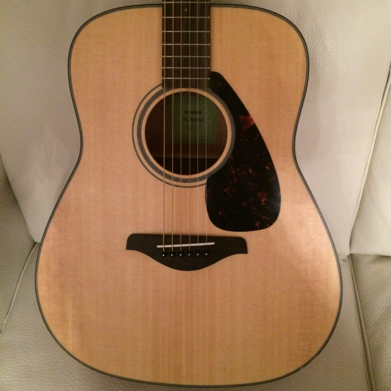 Yamaha FG 800 - la qualité dès l'entrée de gamme - Blogue Best Buy